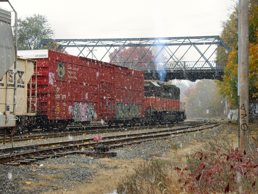 Upper Valley Falls Yard
